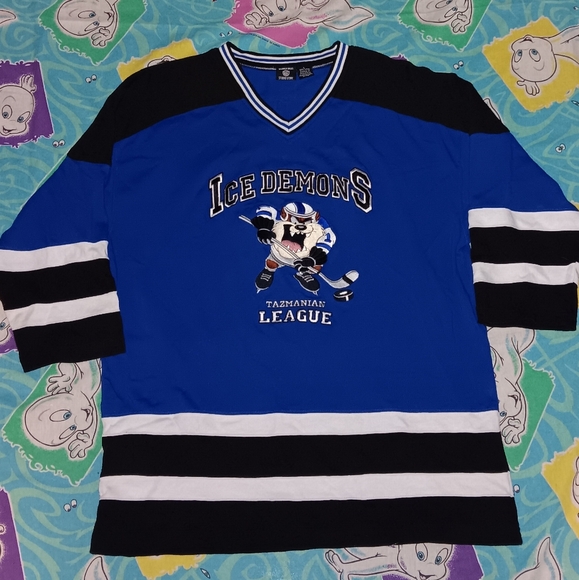Warner Bros. | Shirts | 996 Tasmanian Devil 34 Sleeve Hockey Jersey ...